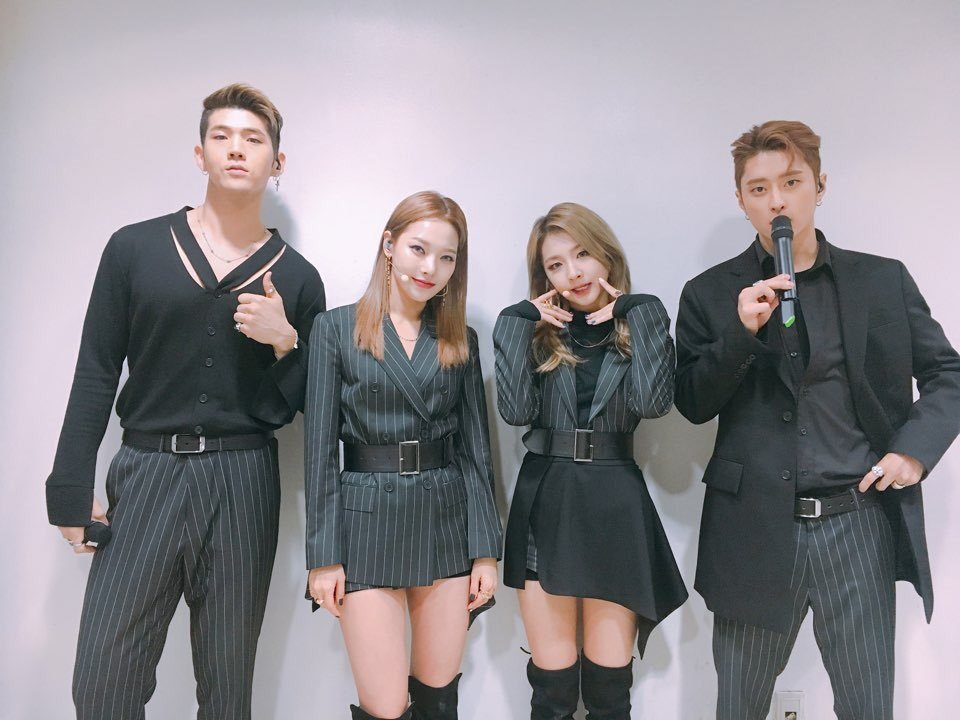 KARD Stage Outfits || Top 5 | DramaRambles 🌸